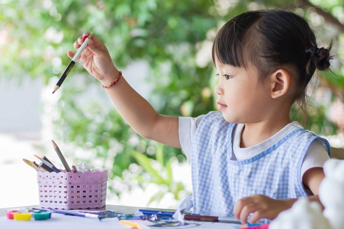 How Toddlers Learn to Draw – Happiest Baby